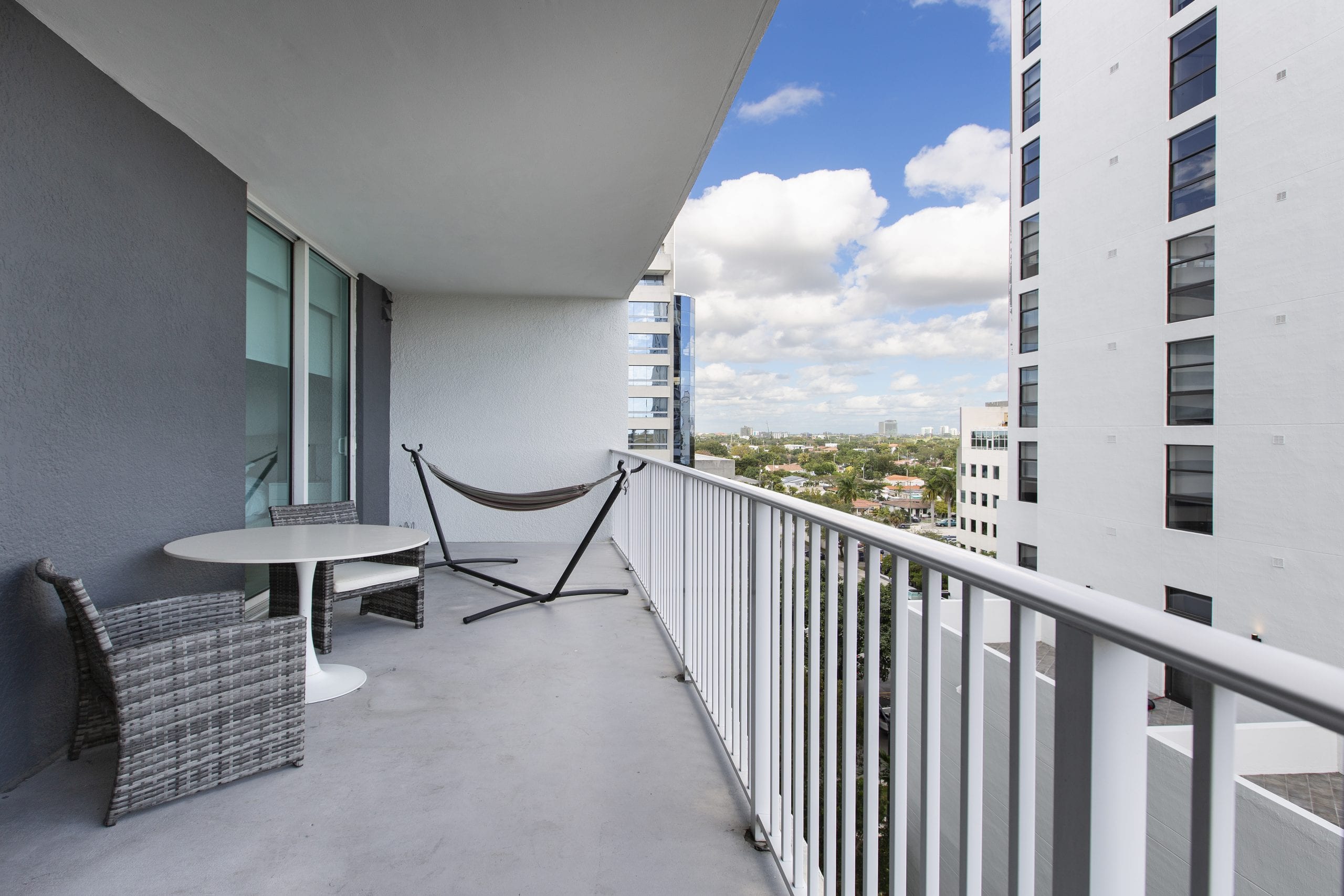 Beautiful One Bedroom in Midtown Lofts Condo Next to the Gables | Sea ...