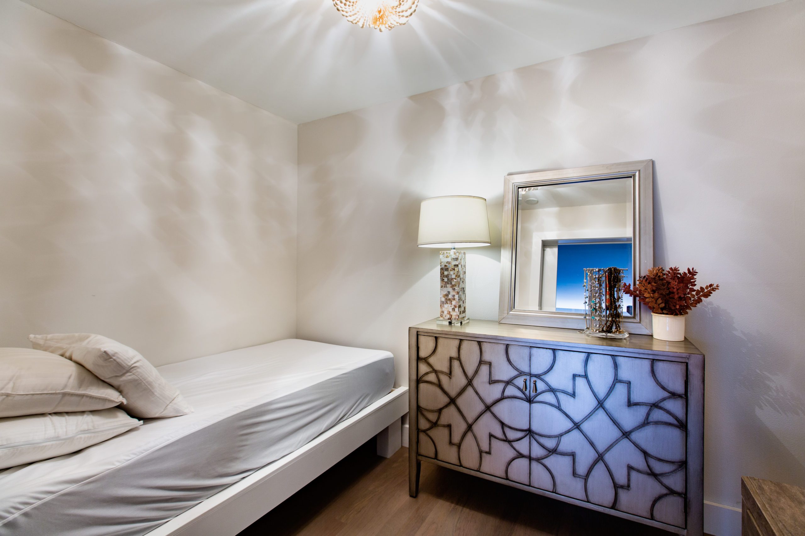 3 Bed Corner Unit at the Galen Breakers Condo in Key Biscayne for Lease ...