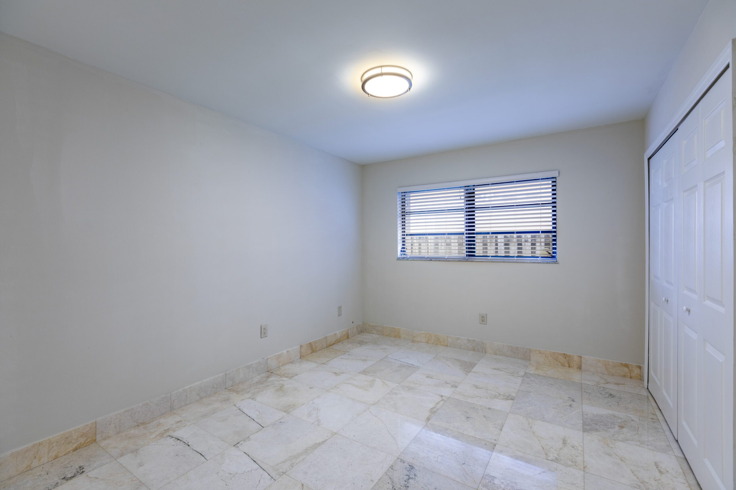 Renovated 3 Bedroom Silver Bluff Townhouse For Lease | Sea Grove Realty